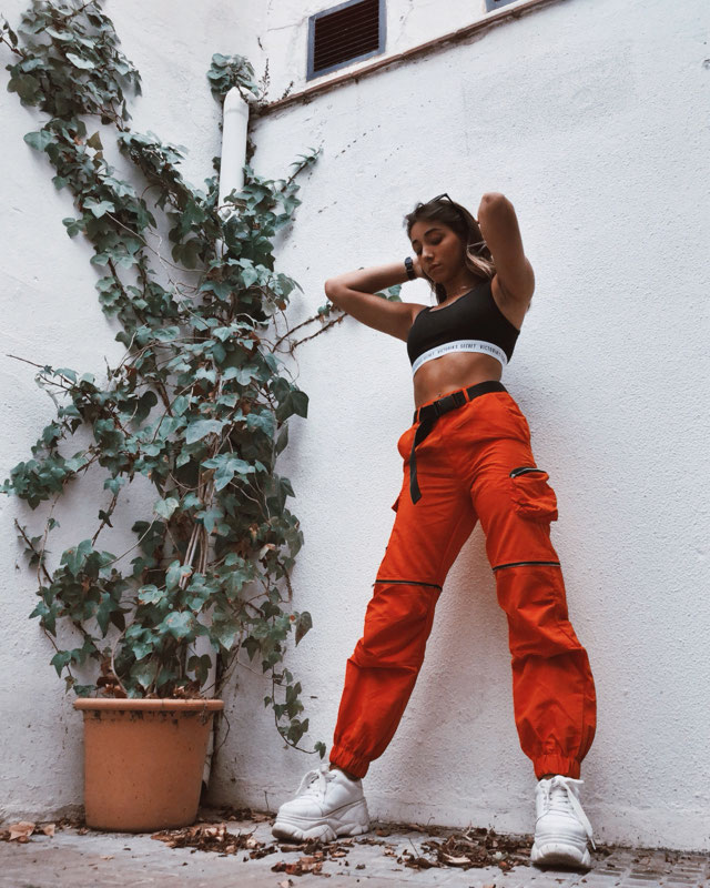 Laura Gamell🌴 (@lauragamell) | Photos and Outfits on 21 Buttons