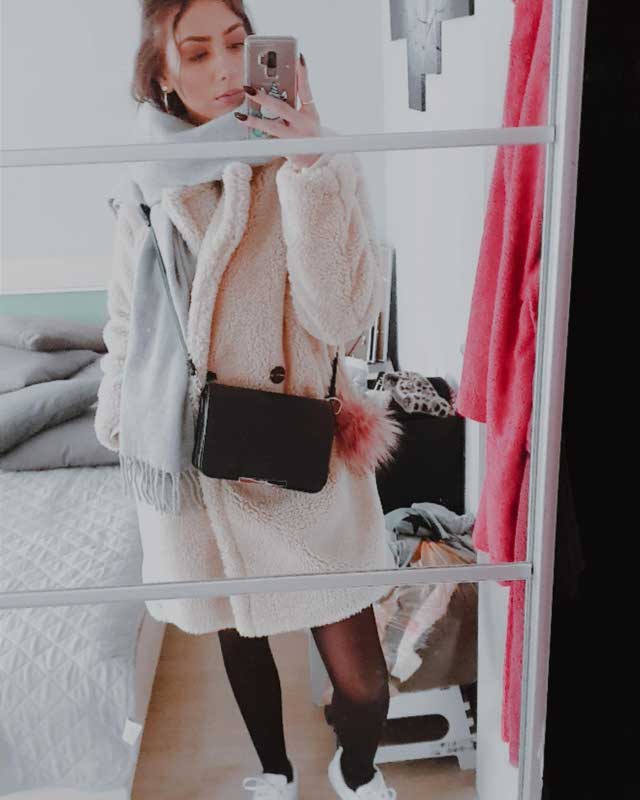 𝐃𝐄𝐍𝐈𝐒𝐄 𝐏𝐅𝐋𝐔𝐆 (@denisepflug) | Photos and Outfits on 21 Buttons