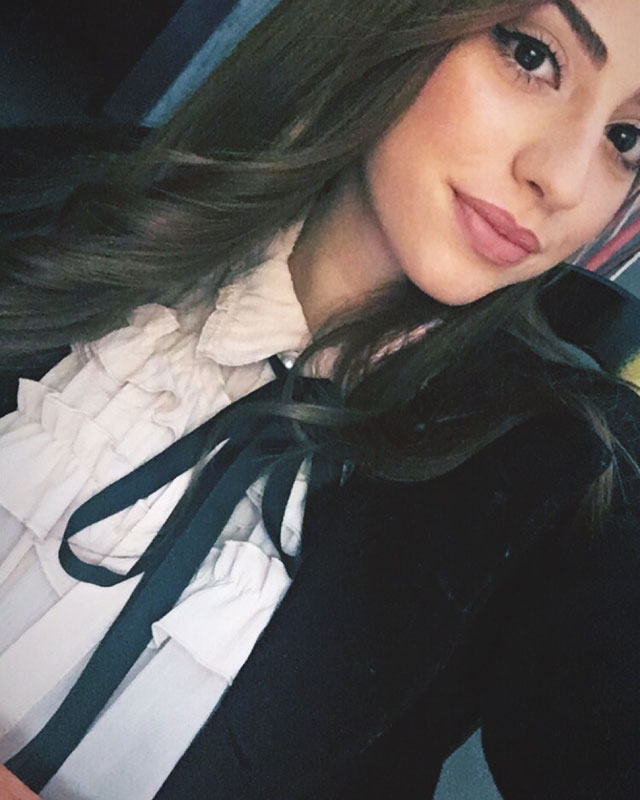 Manuela Biscardi (@manuela_bisc) | Photos and Outfits on 21 Buttons