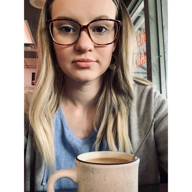 Keely Casebolt (@keelyreneacasebolt) | Photos and Outfits on 21 Buttons