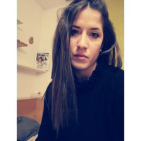 Alessia Pesce (@alessiapesce) | Photos and Outfits on 21 Buttons